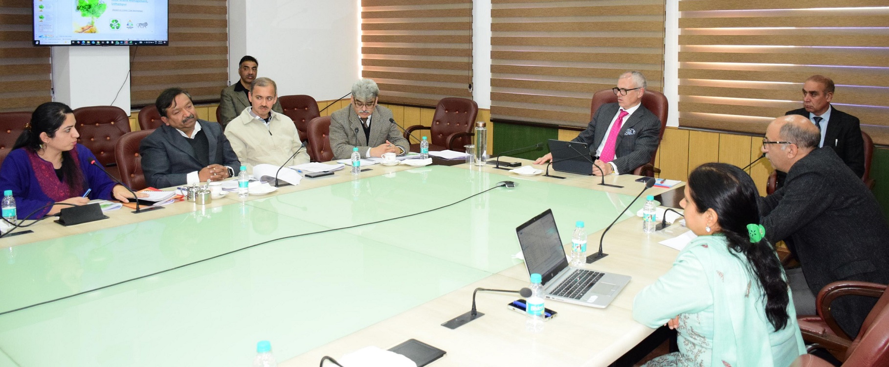 CM Omar Abdullah stresses on adopting urban planning strategies for planned development – Roshan ...
